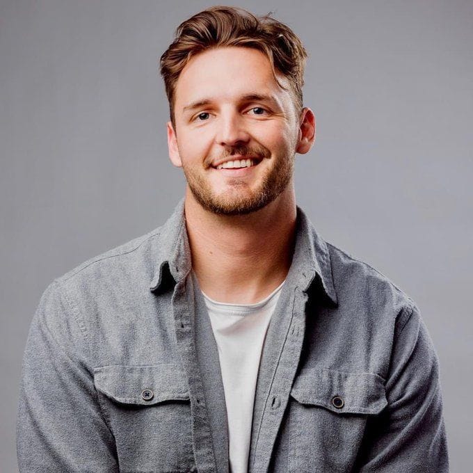 Who is Logan Palmer from The Bachelorette Season 19? Contestant's ideal ...