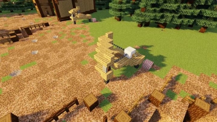 Minecraft Redditor creates incredible redstone weapons