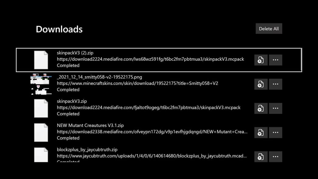 Minecraft 1.19: How to get custom skins on Xbox One