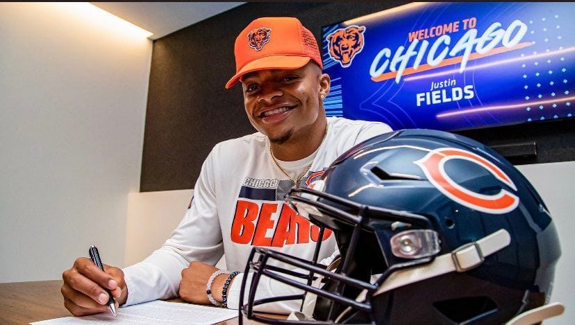 What is Justin Fields' Contract Breakdown? Know his Salary, Bonuses and ...