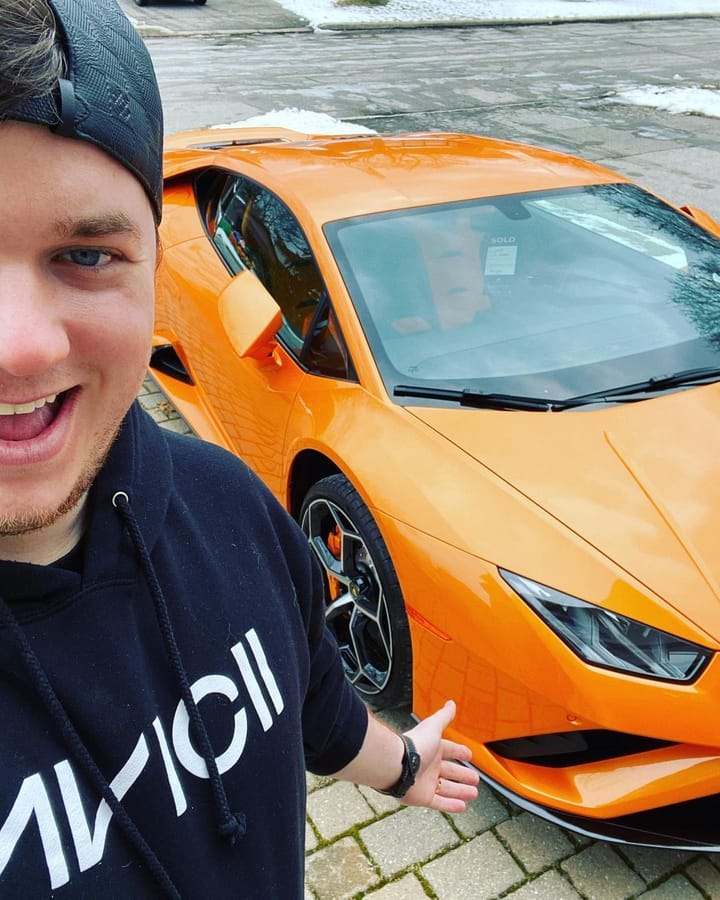 Papa Jake's Profile, Net Worth, Age, Height, Relationships, FAQs