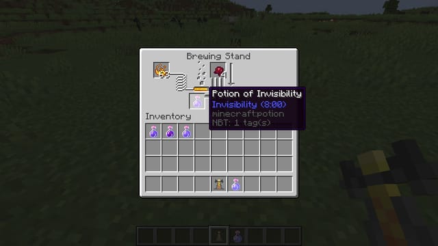 What does a fermented spider eye do to potions in Minecraft 1.19?