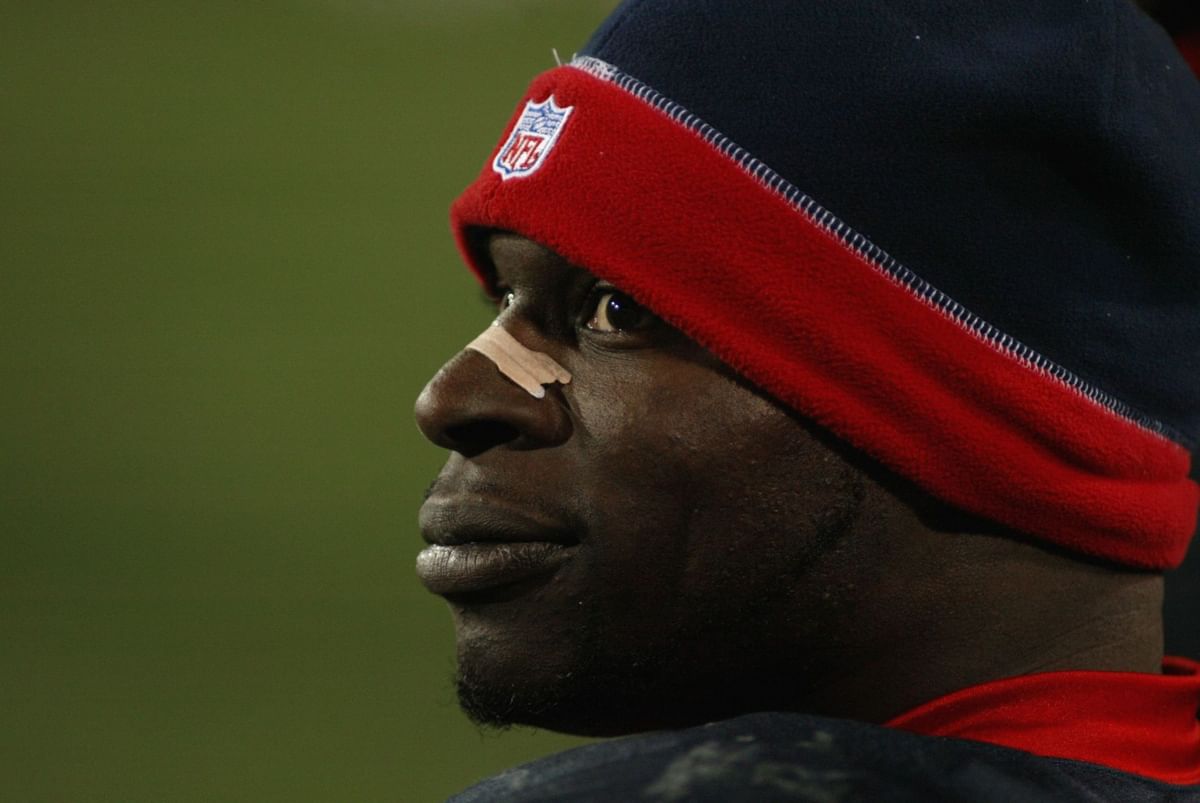 5 NFL stars jailed for drug possession feat. Jamal Lewis and Travis Henry