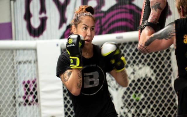 Cris Cyborg hopes for boxing debut in the fall in her hometown