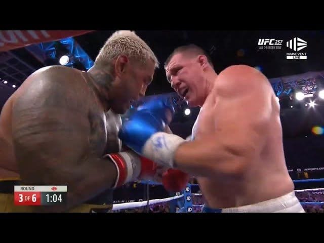 Mark Hunt thinks Michael Bisping should sue UFC