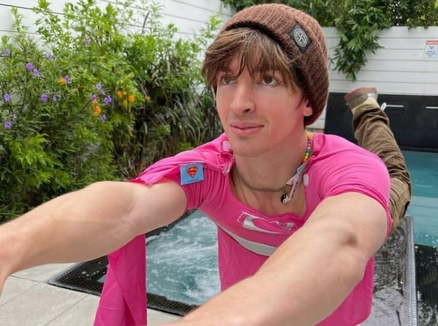 Flamingo: YouTube Star's Life, Career Rise, and Net Worth