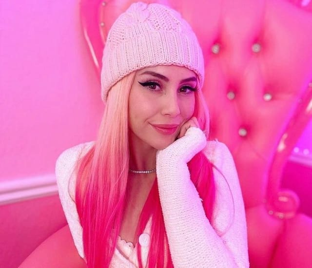 Leah Ashe's Profile, Net Worth, Age, Height, Relationships, FAQs