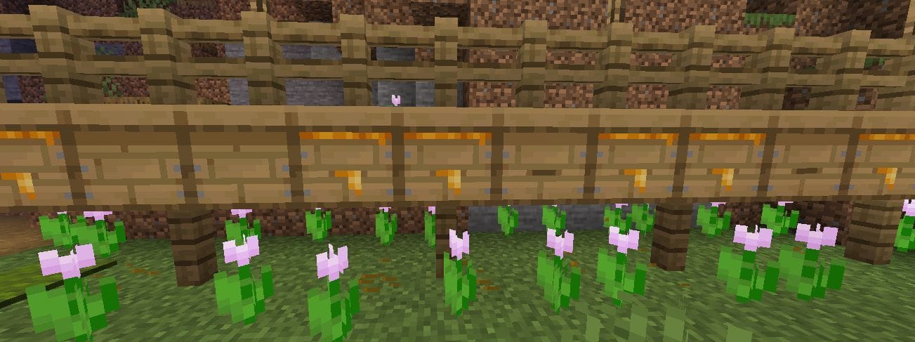 Beehive in Minecraft