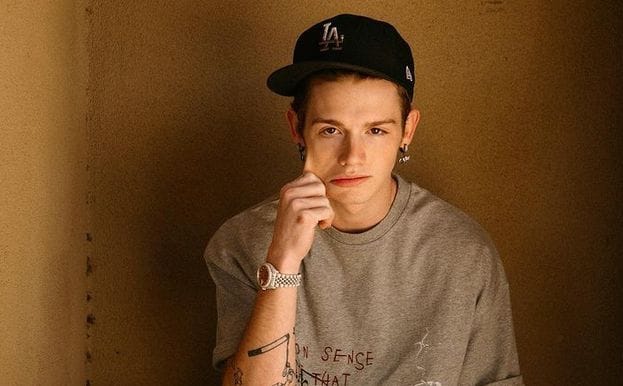 Payton's Profile, Net Worth, Age, Height, Relationships, FAQs