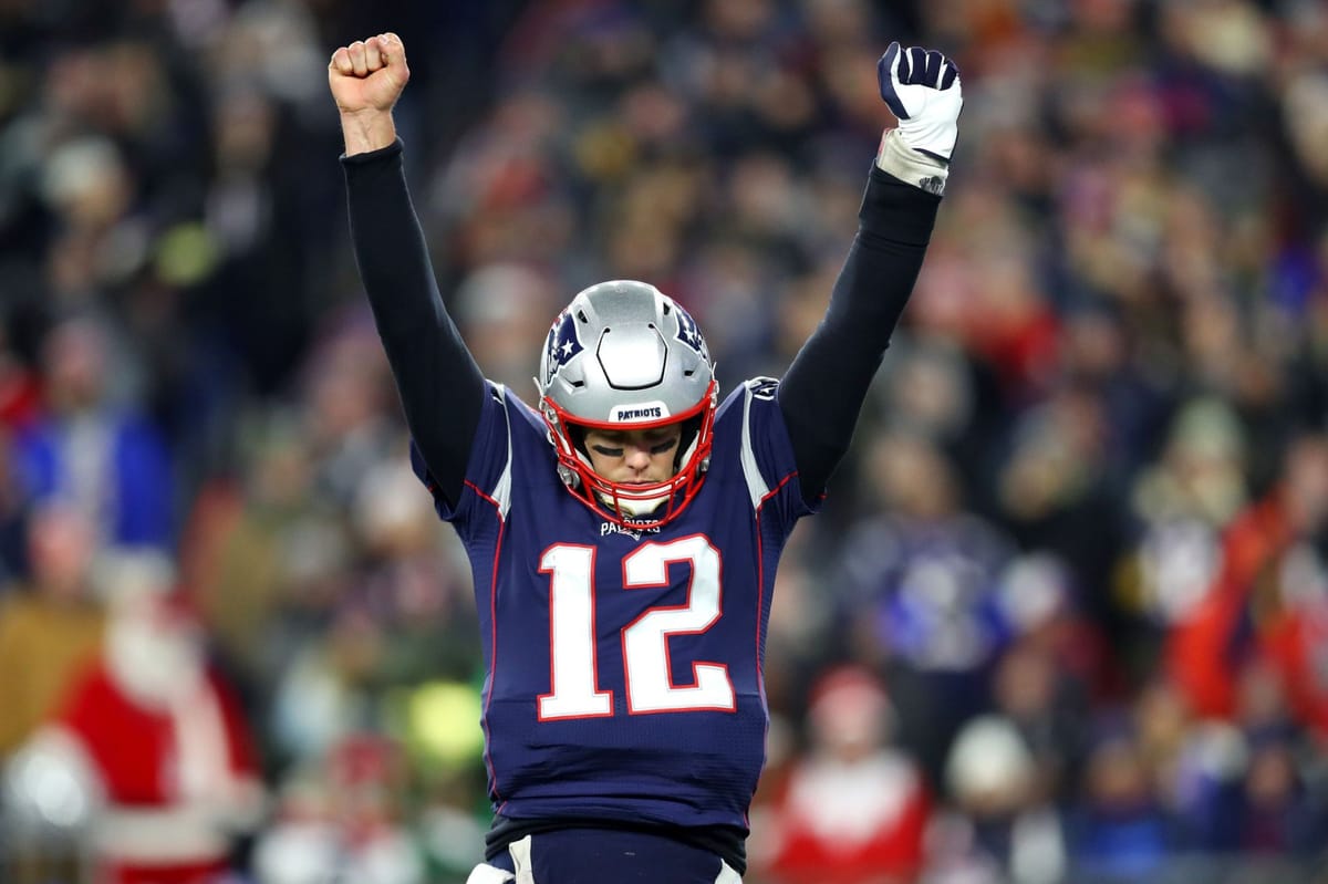 3 NFL QBs who eclipsed 50 passing TDs in a single season feat. Tom Brady