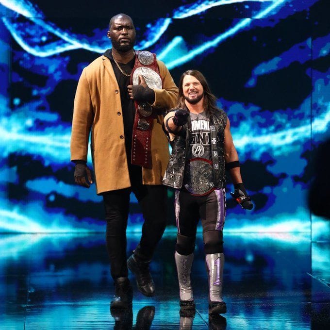 WWE Legend reveals what he told his wife about Omos