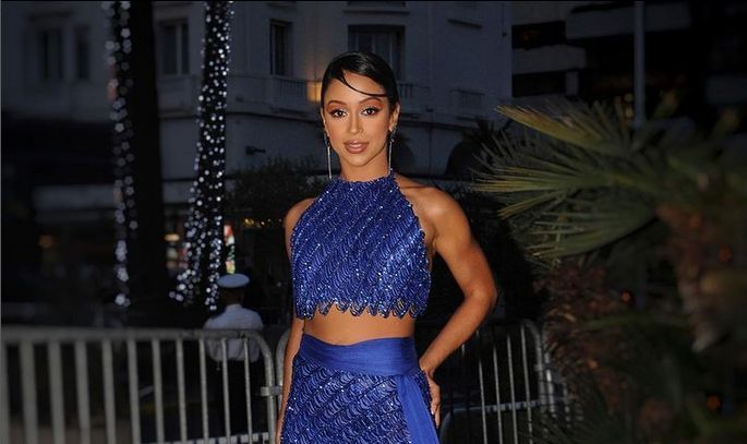 How much is Lizzza 's Net Worth in 2022?