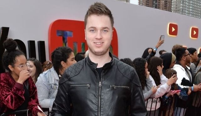 Papa Jake's Profile, Net Worth, Age, Height, Relationships, FAQs