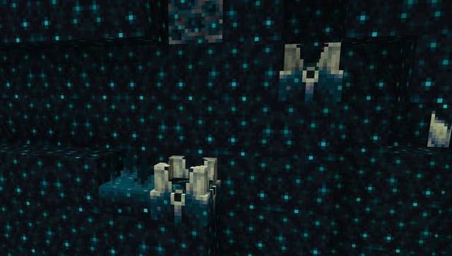 How to kill sculk shriekers in Minecraft 1.19 update