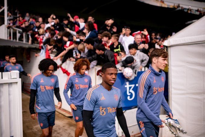 Manchester United player pictured wearing Cristiano Ronaldo's number 7 ...