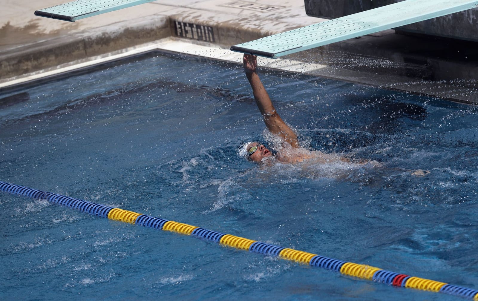 Why did Michael Phelps eat so many calories? Swimmer's intense calorie ...