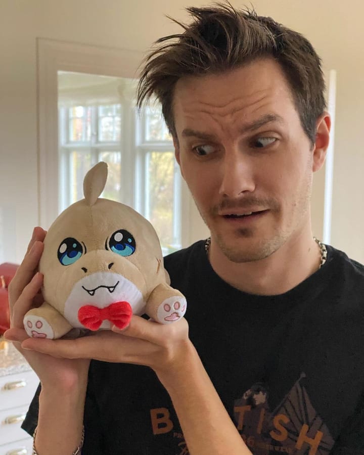 The Click's Profile, Net Worth, Age, Height, Relationships, FAQs