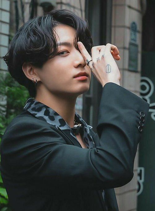 K Pop Maknaes Who Have Earned Special Titles Bts Jungkook Blackpink
