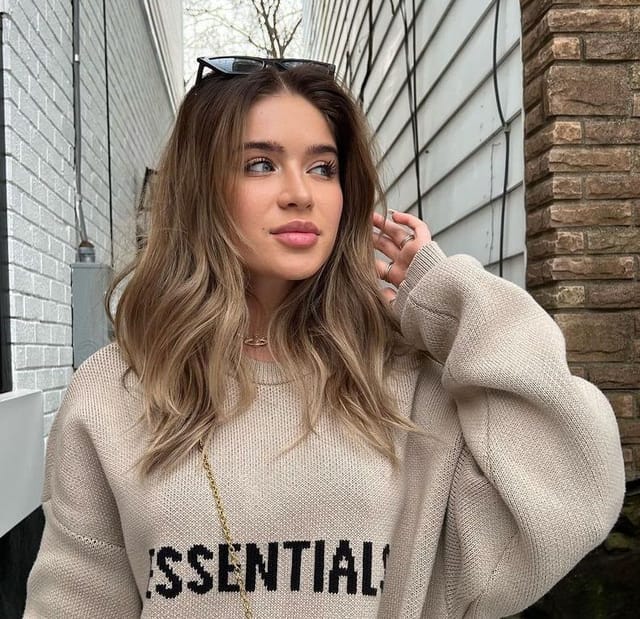 How much is Kaylie Leas's Net Worth as of 2022?