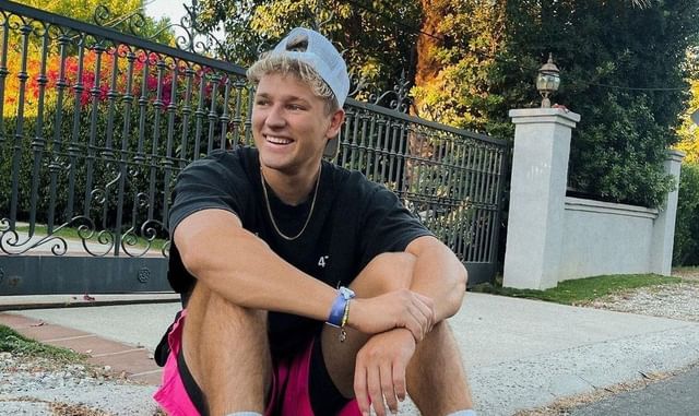 How much is Drew Dirksen's Net Worth?