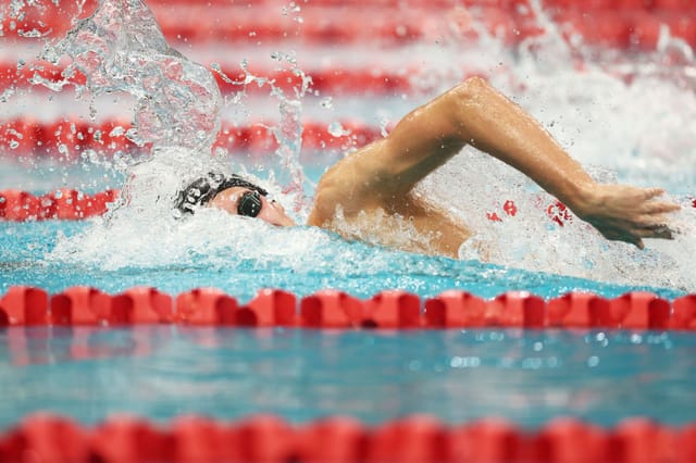 Who is David Johnston, breaking the American record in 800m freestyle ...