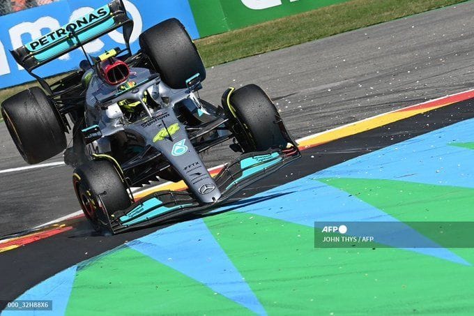 Top 5 Lewis Hamilton F1 crashes