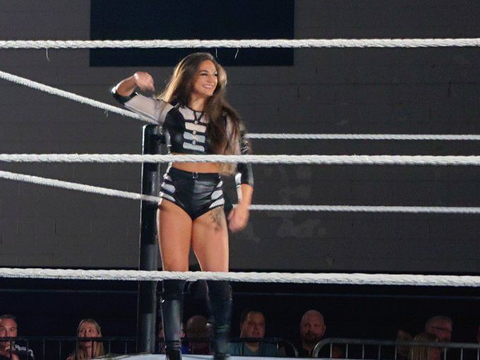 Tatum Paxley suffers injury during WWE Live Event
