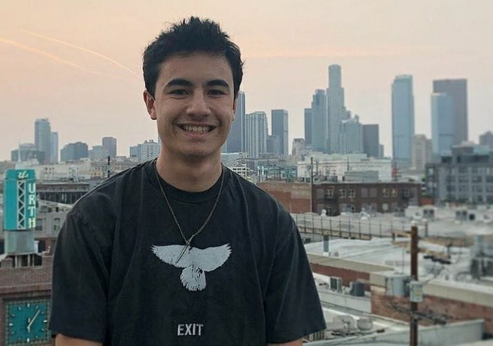 Who is Famous YouTuber ZexyZek?