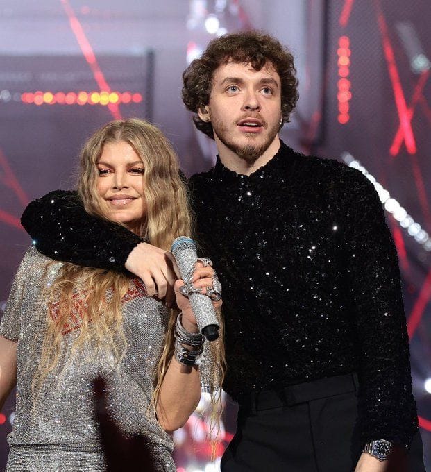 What happened to Fergie? Singer returns as VMA performance with Jack ...