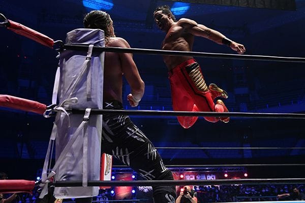 Former WWE Superstar sends stern warning to CM Punk after his return to AEW