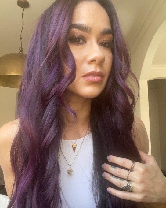 Photo: Former WWE star AJ Lee shows off new look