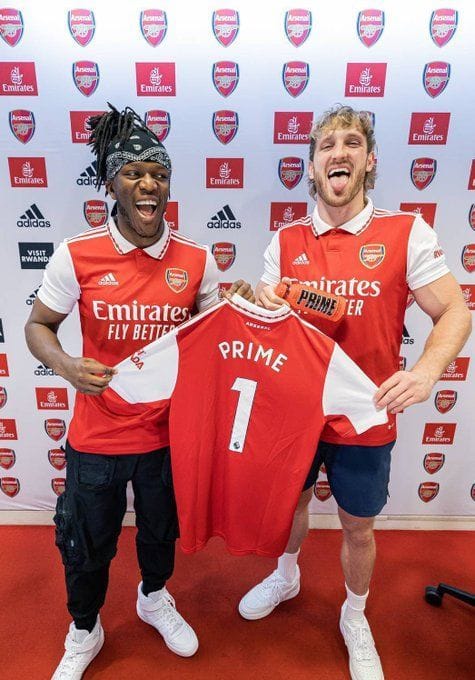 "Happy 4 year anniversary" - Logan Paul sends his regards to KSI amidst ...