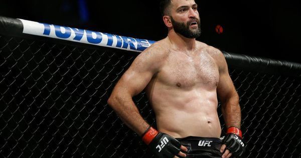 Five glass cannons in the UFC