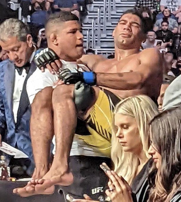 5 UFC fighters with siblings who are also fighters