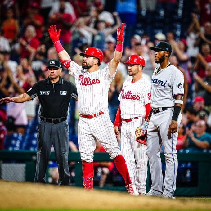 "What a W the 8th was crazy!" "This team is different in a very good ...