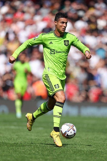 Joel Glazer and Erik ten Hag disagree on Manchester United superstar ...