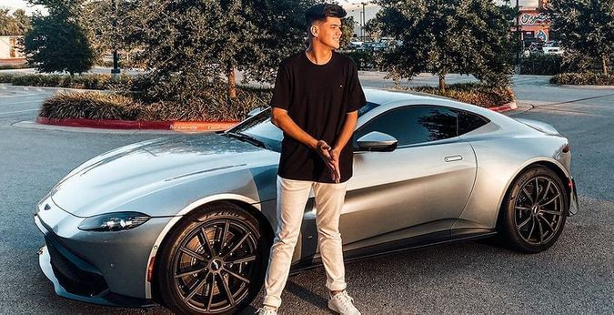 Who is Famous Tiktoker Alex Ojeda?