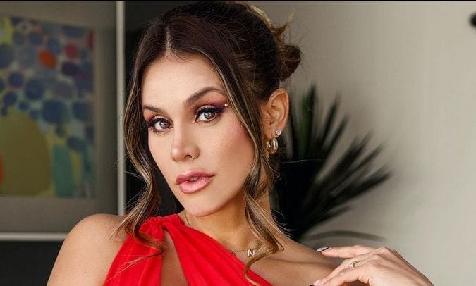 Andreaespadatv's Profile, Net Worth, Age, Height, Relationships, FAQs