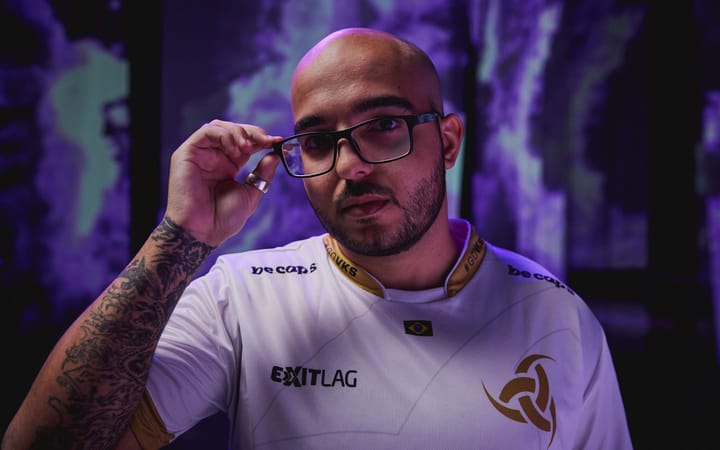 Sacy Valorant settings (2022): Crosshair, configuration, keybinds ...