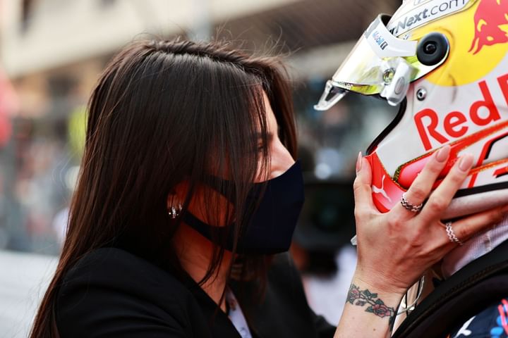 WATCH: Max Verstappen enjoys 2022 F1 break with girlfriend Kelly Piquet and her daughter Penelope