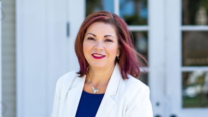 Look: Linda Sanchez, Democratic Representative from California, flips ...