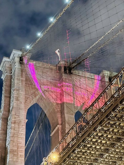 BLACKPINK's Pink Venom's release turns the Brooklyn Bridge pink