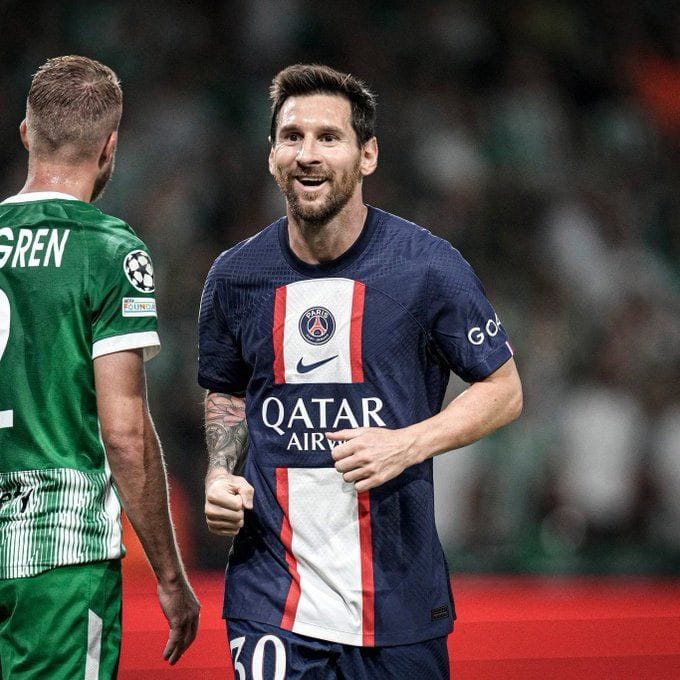 "Influential from the GOAT," "Stop him if you can" - PSG fans wowed by ...