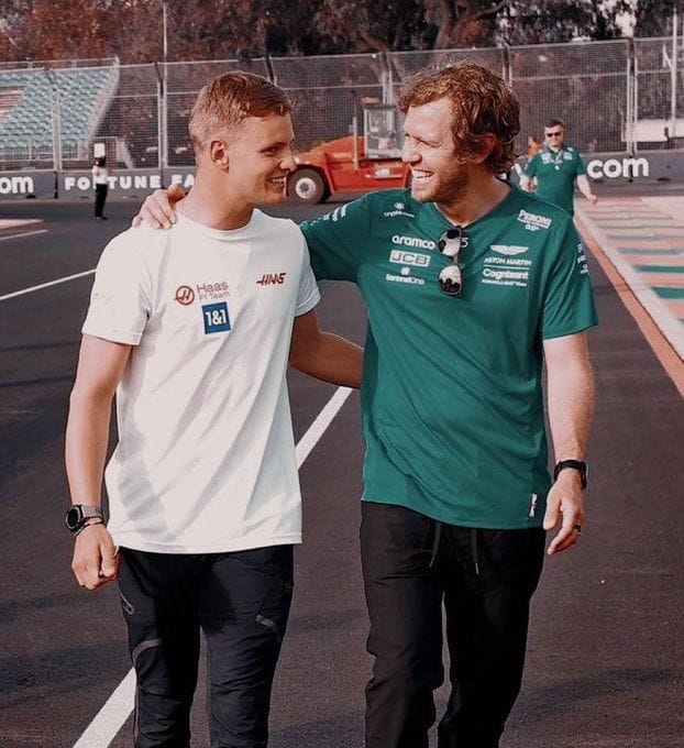 5 F1 driver pairs that are friends off the track