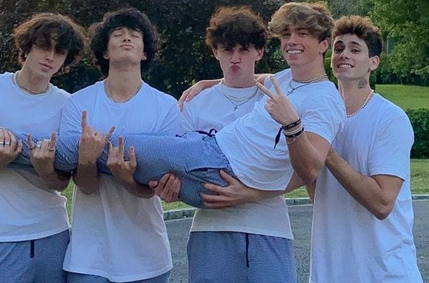 Johnny Valentine's Profile, Net Worth, Age, Height, Relationships, FAQs