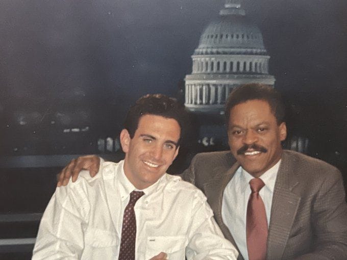 How did Bernard Shaw die? Tributes pour in as influential CNN anchor ...