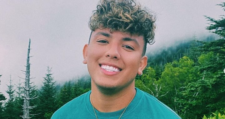 How much is WillyTube’s Net Worth as of 2022?