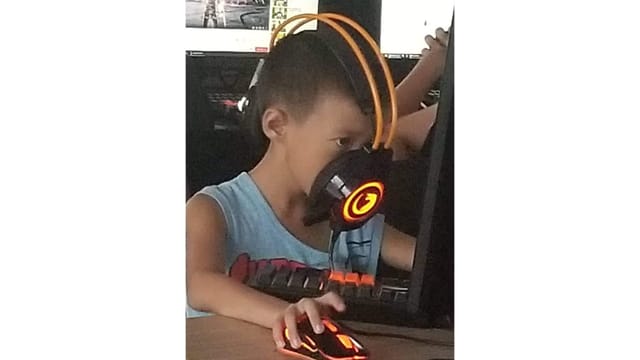 Top 10 Valorant memes to brighten your day