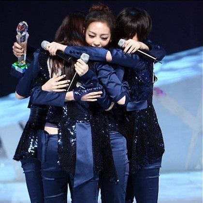 KARA fans react to the group's 15th Anniversary comeback announcement