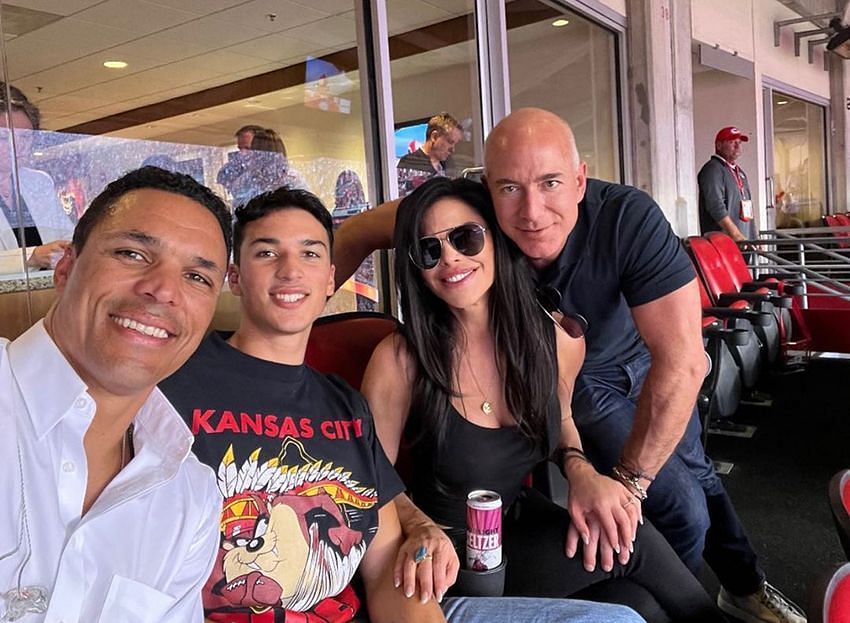 Tony Gonzalez Wife Fur Tony Gonzalez Wife Fur